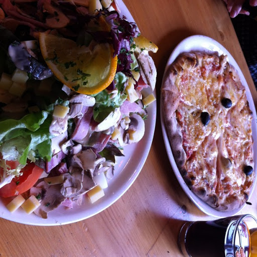 Le Chalet de la Toura (フランス料理)