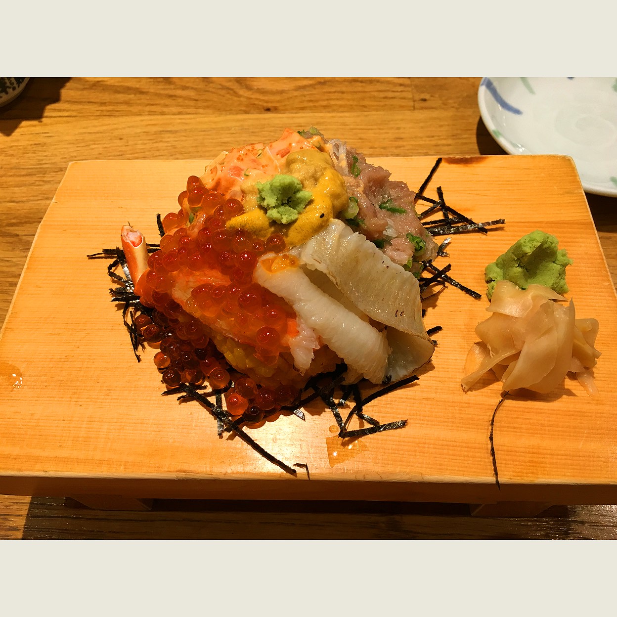Hokkai-Don (ฮอกไก-ด้ง) ()