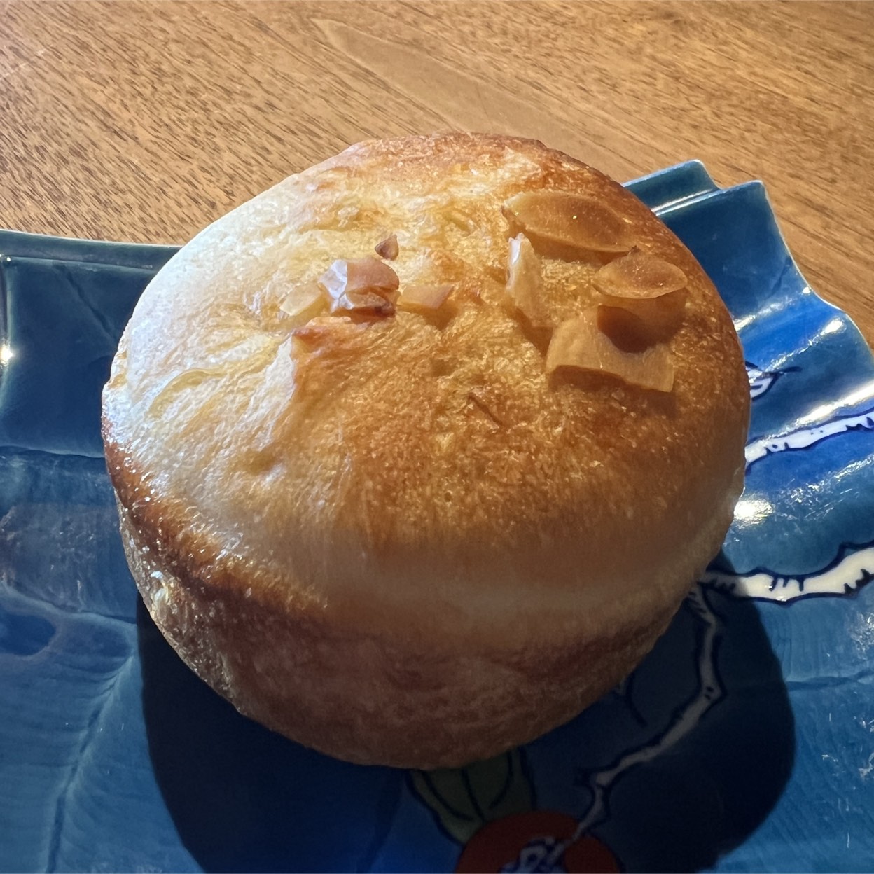 ベーカリーミッドモースト Bakery MIDMOST (パン)