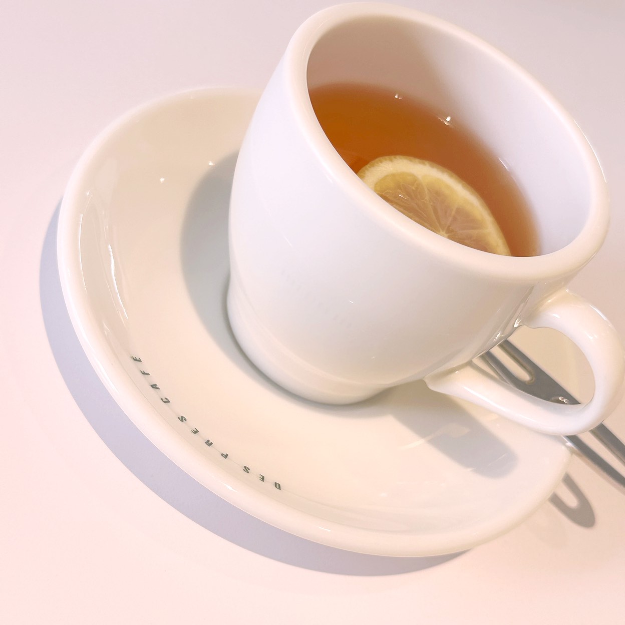 DES PRES CAFE （デプレカフェ） (カフェ)