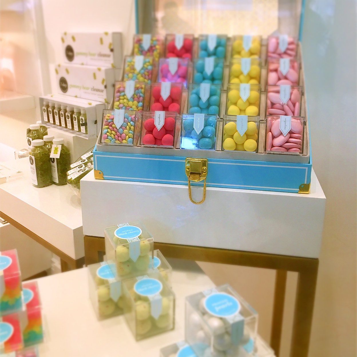 Sugarfina ()