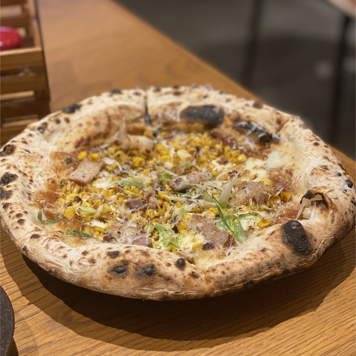 ノッタ・ピザ NOT A PIZZA 【薪窯ピッツァ】 (祐天寺駅/イタリア料理)