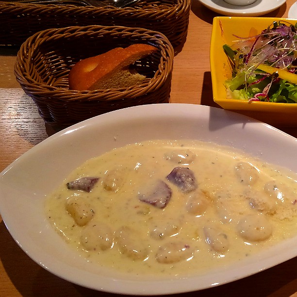 cafe akko ()