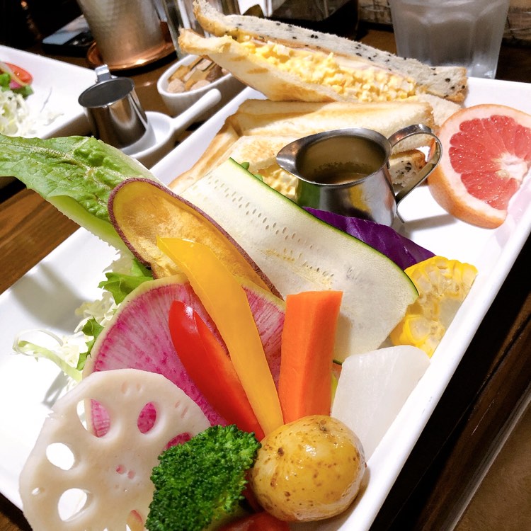 Cafe naka蔵 (カフェ)