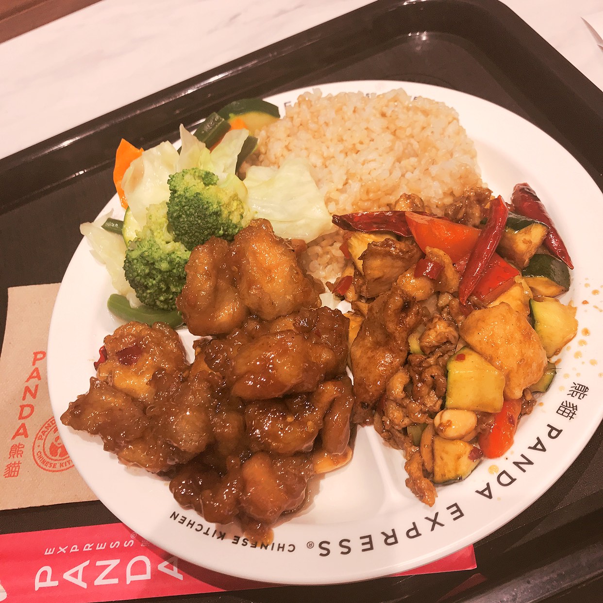 PANDA EXPRESS ダイバーシティ東京プラザ店 (東京テレポート駅/中華料理)