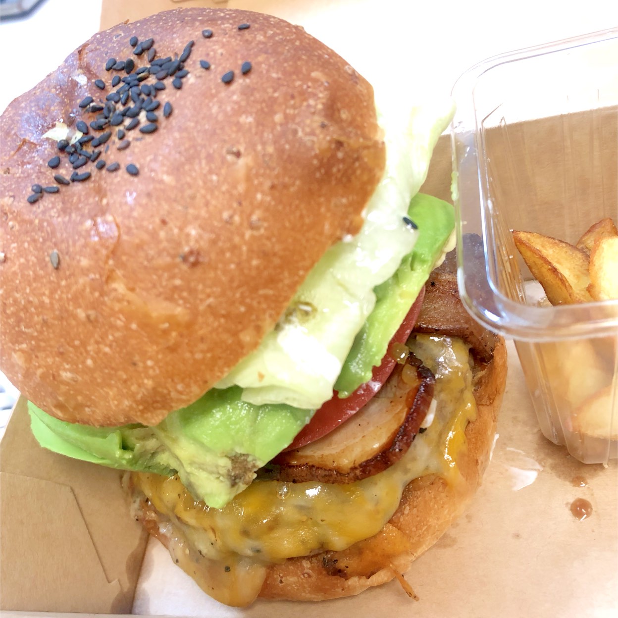 MUNCH'S BURGER SHACK (三田、浜松町-品川/芝公園/ハンバーガー)